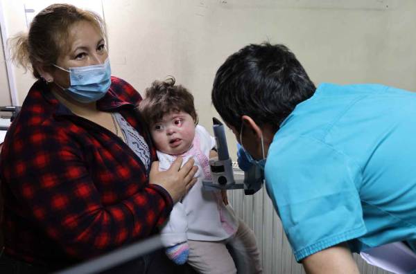Hospital de Chillán realizó primera cirugía por glaucoma congénito en ...